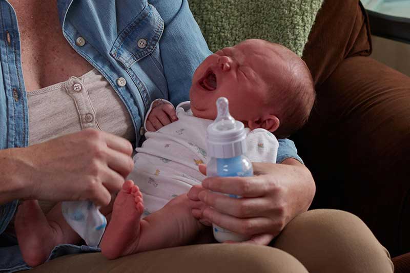 Is Your Baby Hungry or Fussy for Other Reasons? | Strong4Life